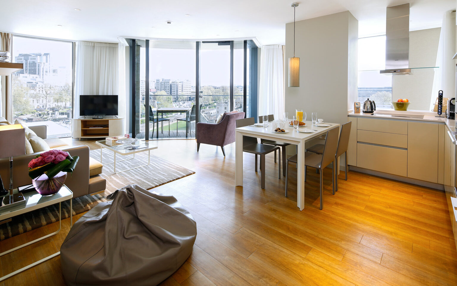 Serviced Apartments Near Tower Bridge | Cheval Three Quays